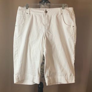 Jag Jeans | Shorts | Ecu Jag Jean Classic Pullon Shorts Size 2 | Poshmark